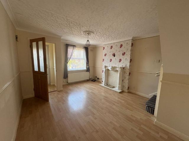 2 bedroom house to rent