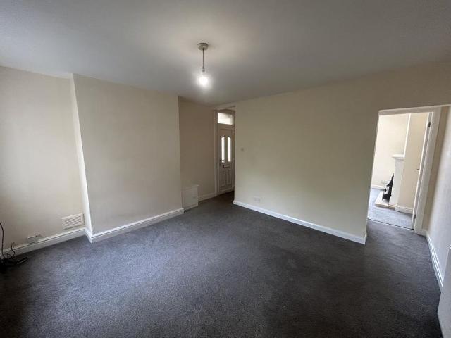 2 bedroom house to rent