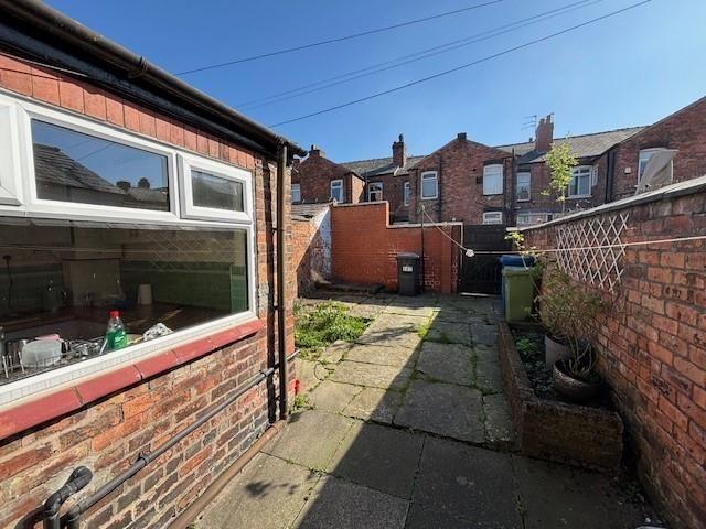 2 bedroom house to rent