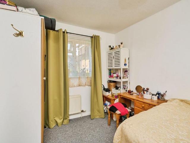 2 bedroom house to rent