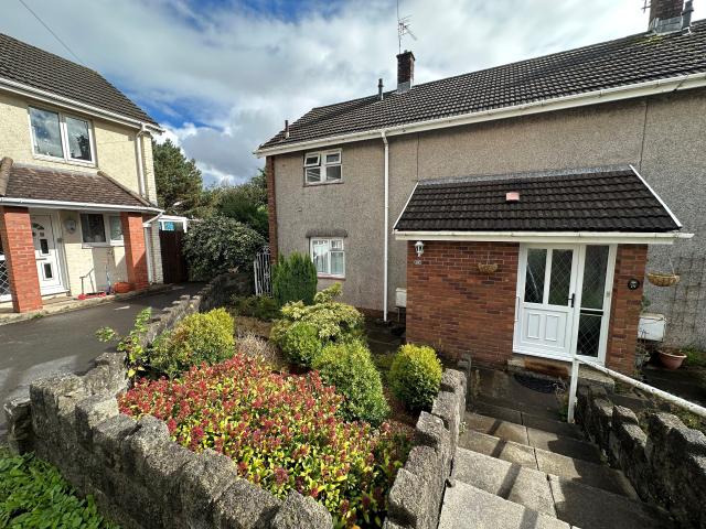 2 bedroom house to rent