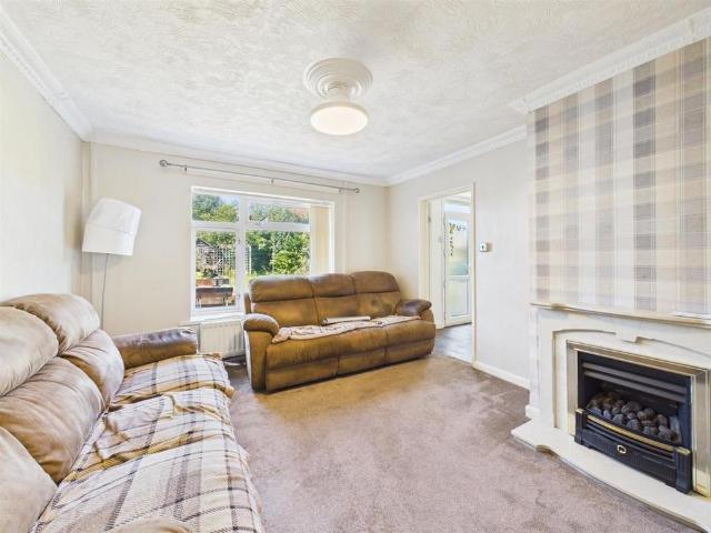 2 bedroom house to rent