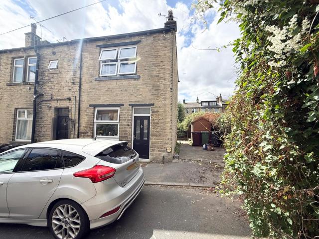 2 bedroom house to rent