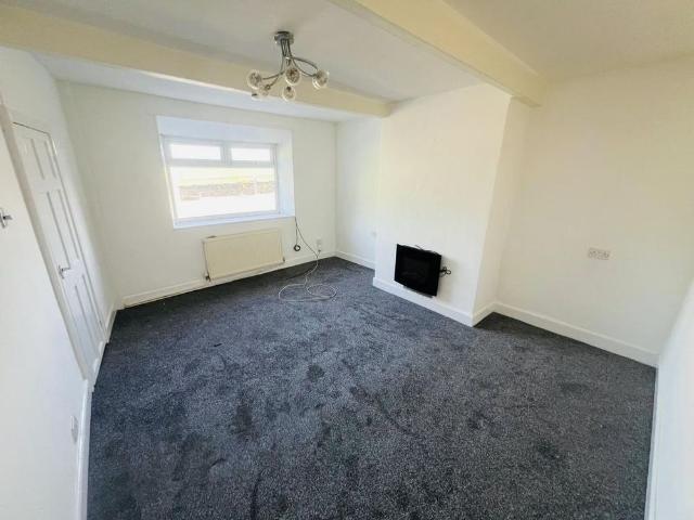 2 bedroom house to rent