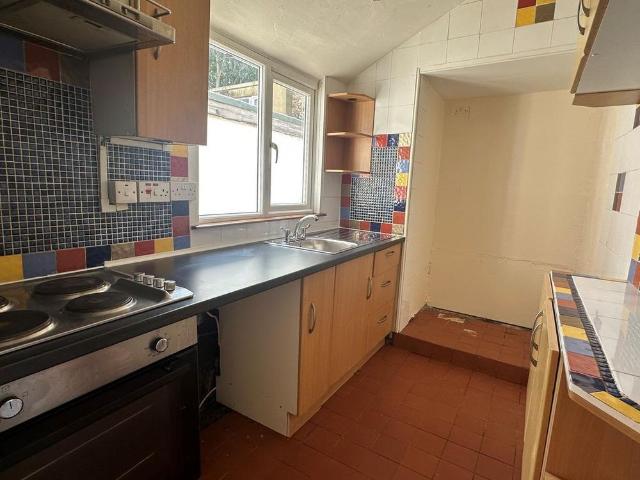 2 bedroom house to rent
