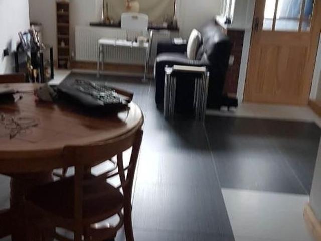 2 bedroom house to rent