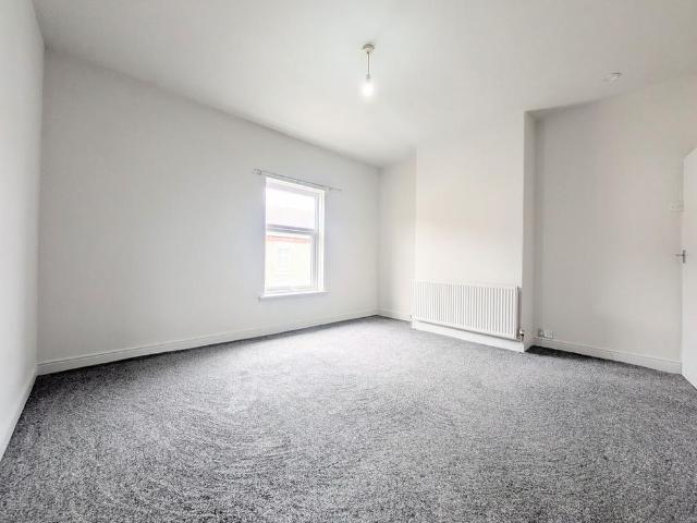 2 bedroom house to rent