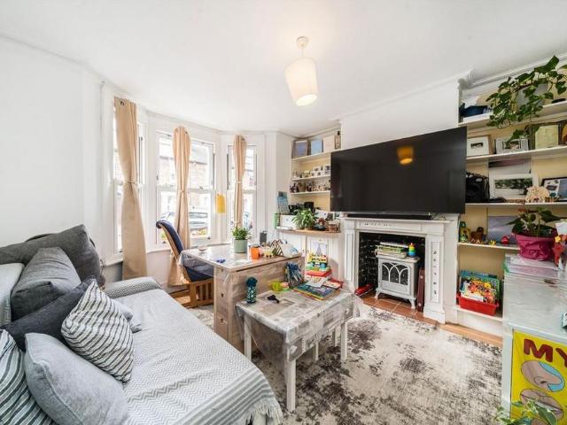 2 bedroom house to rent