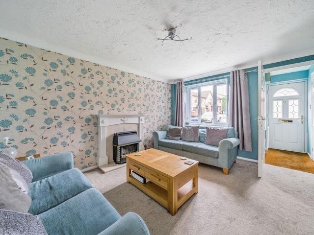 2 bedroom house to rent