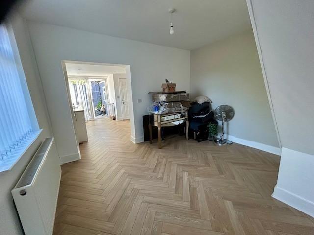 2 bedroom house to rent