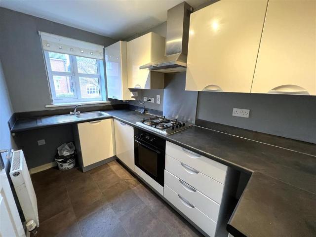 2 bedroom house to rent