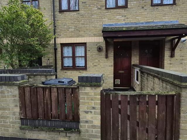2 bedroom house to rent