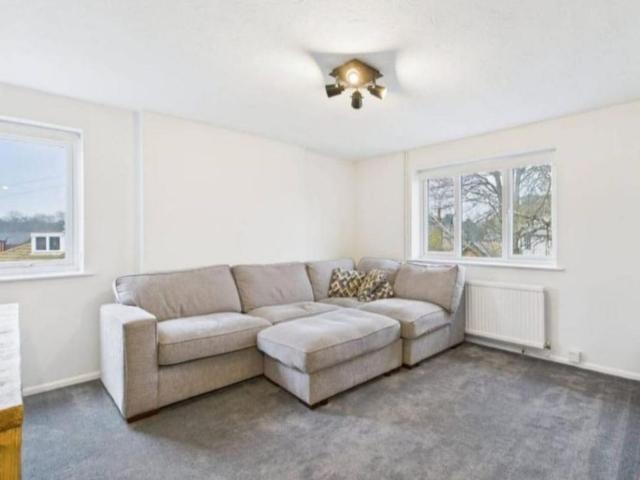 2 bedroom house to rent
