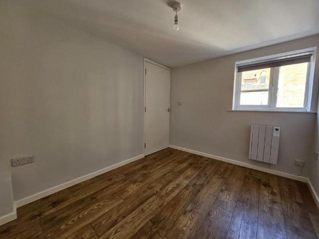 2 bedroom house to rent