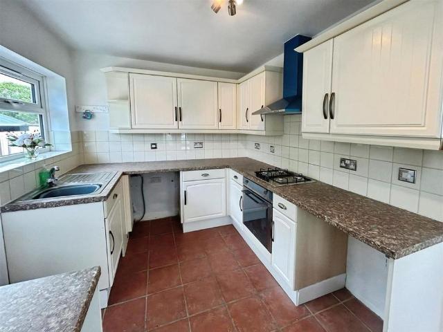 2 bedroom house to rent