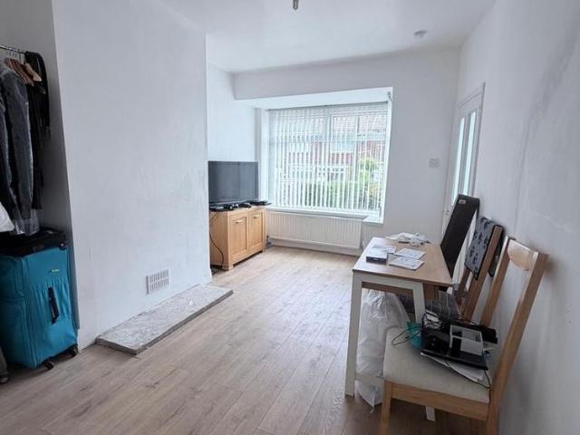 2 bedroom house to rent