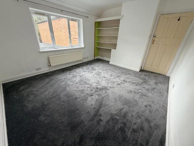 2 bedroom house to rent