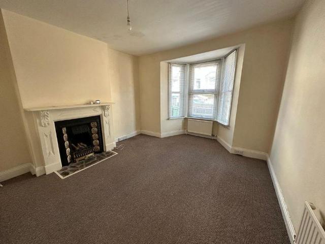2 bedroom house to rent