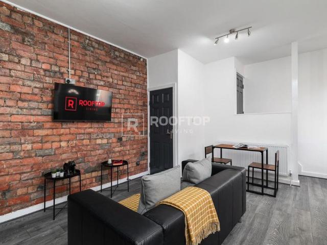 2 bedroom house to rent