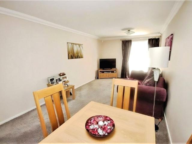 2 bedroom house to rent