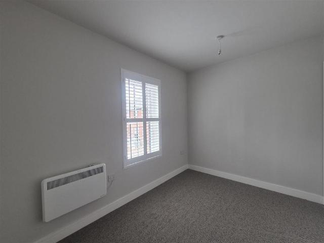 2 bedroom house to rent