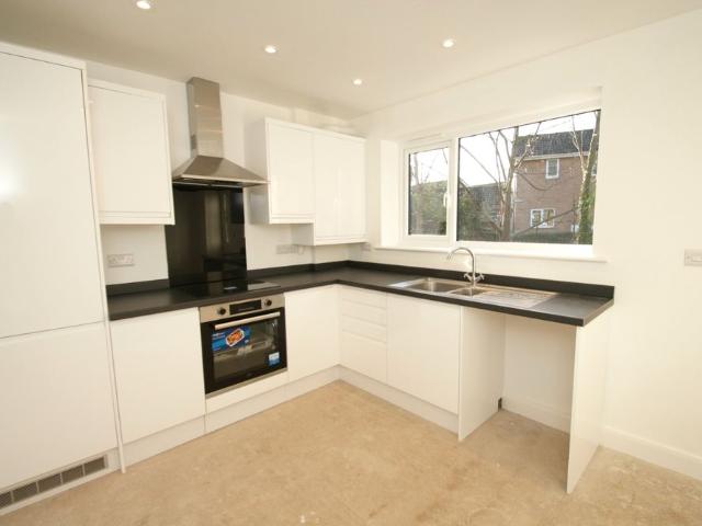 2 bedroom house to rent