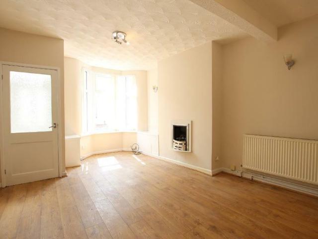 2 bedroom house to rent