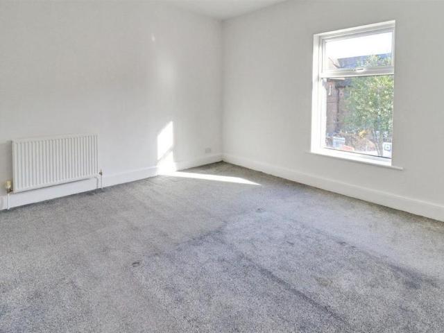 2 bedroom house to rent