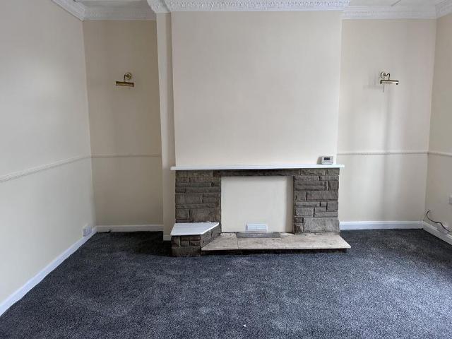 2 bedroom house to rent