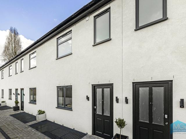2 bedroom house to rent