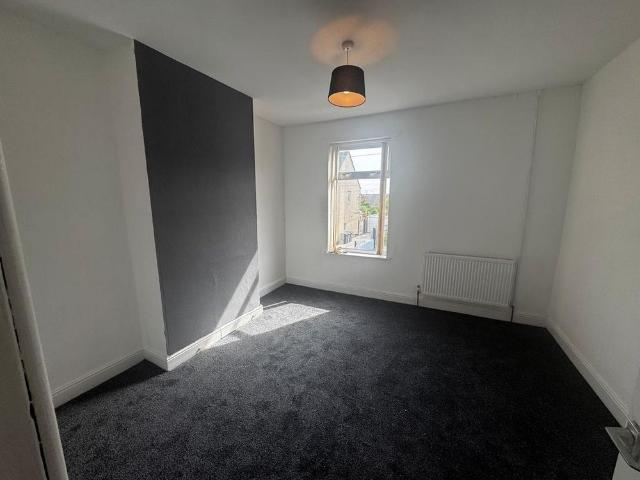 2 bedroom house to rent