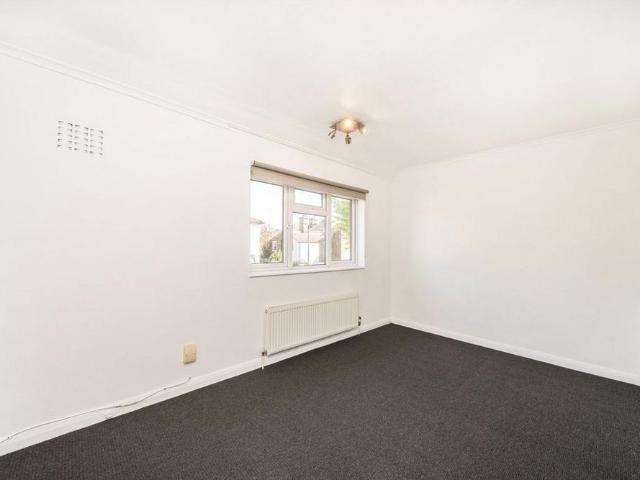 2 bedroom house to rent