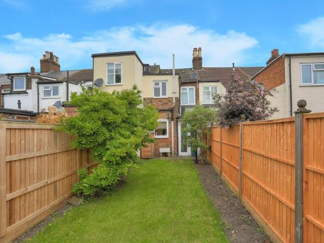 2 bedroom house to rent