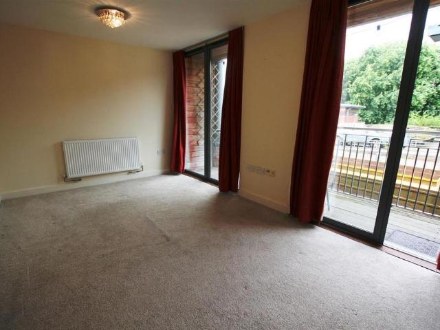 2 bedroom house to rent