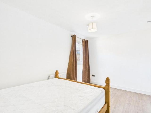 2 bedroom house to rent