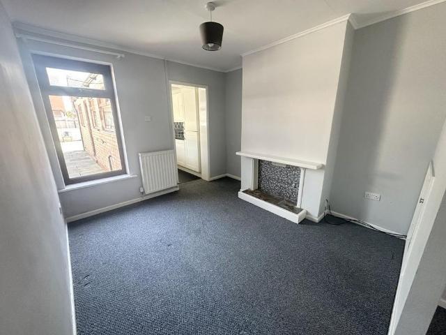 2 bedroom house to rent