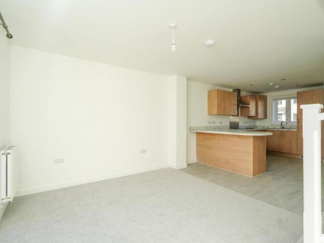 2 bedroom house to rent