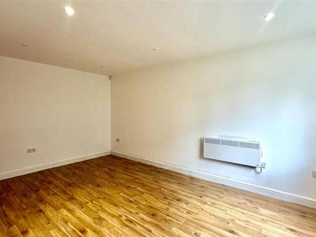2 bedroom house to rent