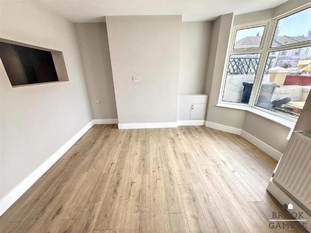 2 bedroom house to rent