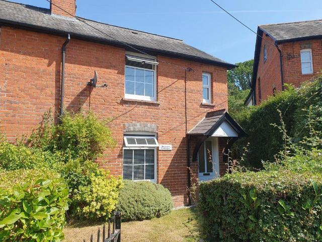 2 bedroom house to rent