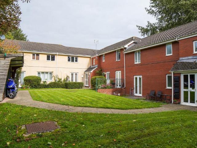 2 bedroom house to rent