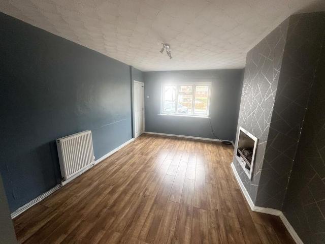 2 bedroom house to rent