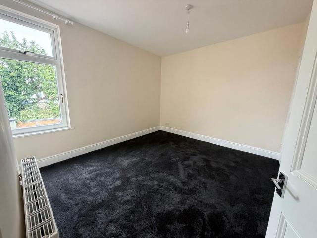 2 bedroom house to rent