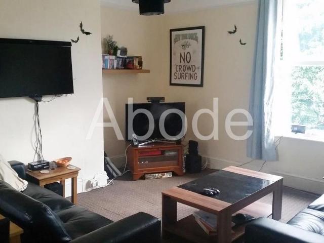 2 bedroom house to rent