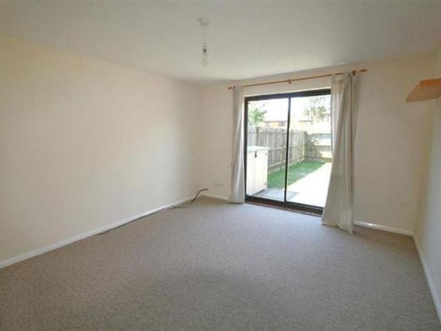 2 bedroom house to rent