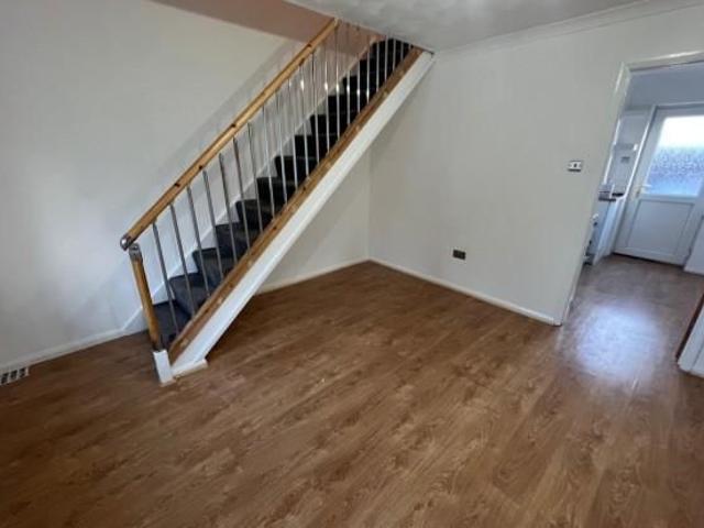 2 bedroom house to rent