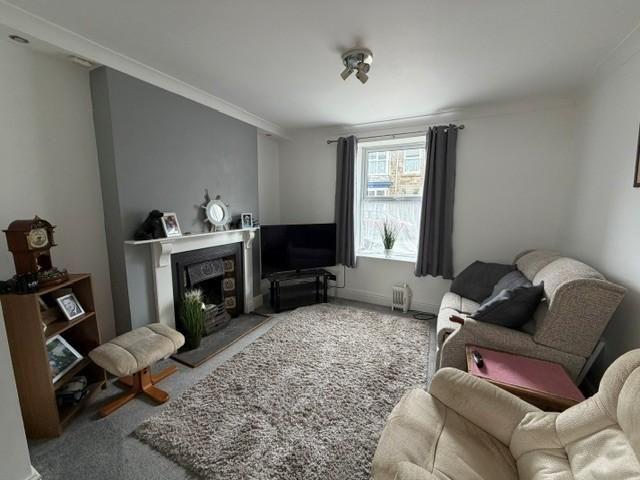 2 bedroom house to rent