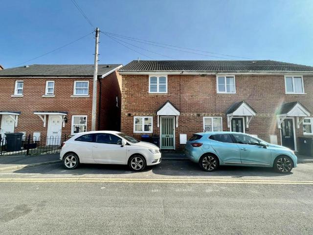 2 bedroom house to rent