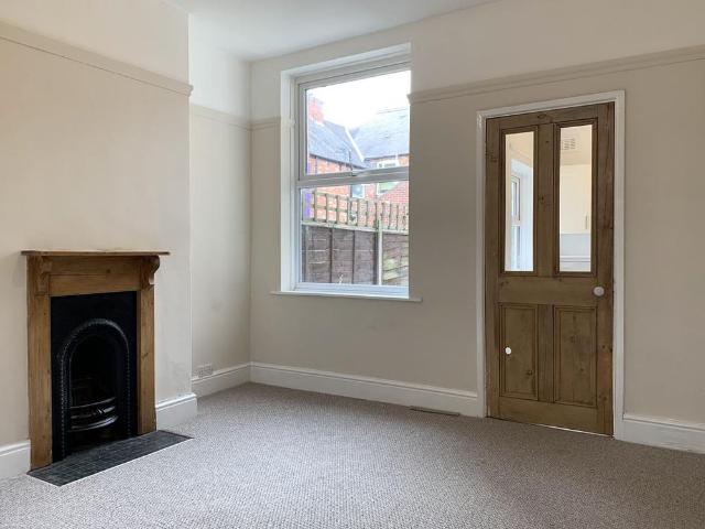 2 bedroom house to rent