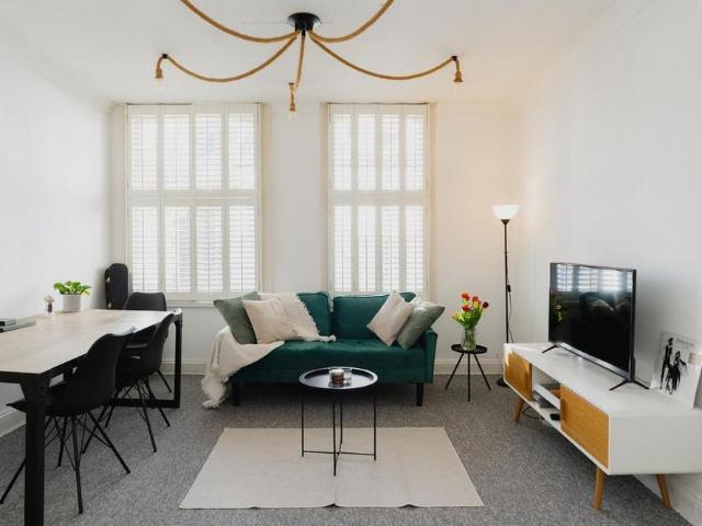 2 bedroom house to rent
